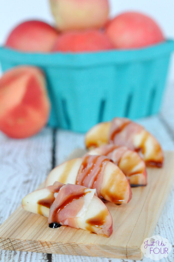 Peach Prosciutto Bites - My Suburban Kitchen
