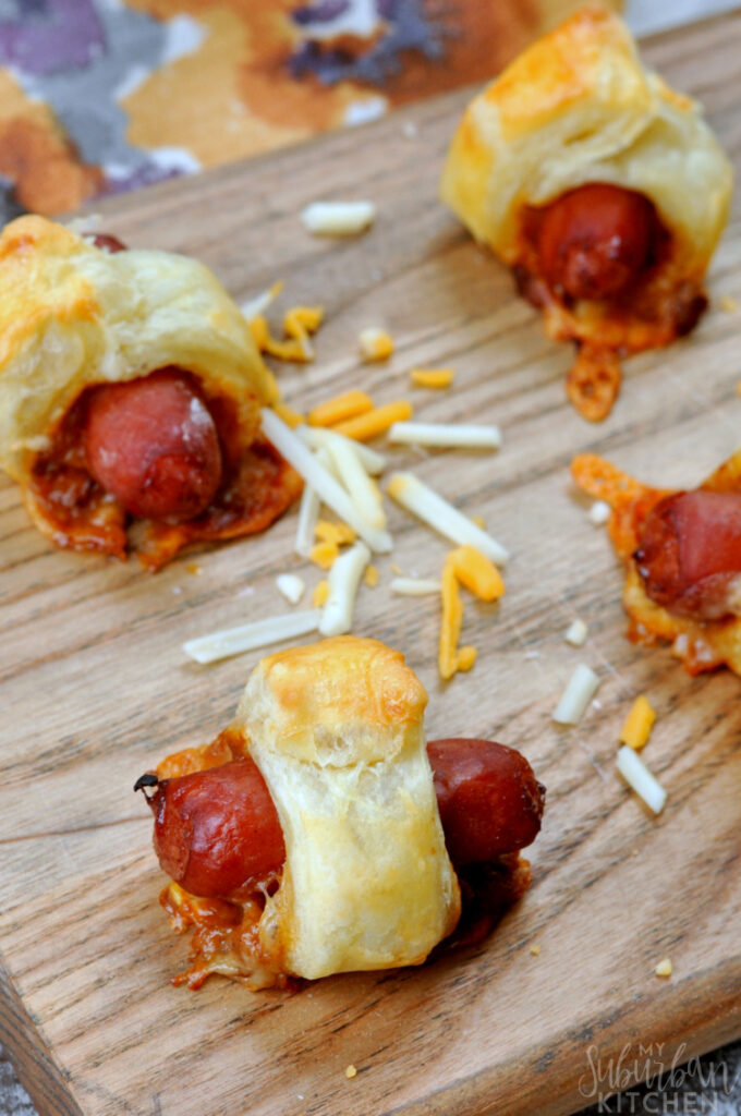 Mini Chili Cheese Dogs - My Suburban Kitchen