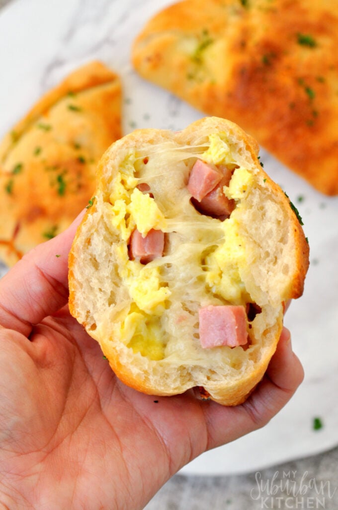 Easy Calzone Recipe: Ham, Egg and Cheese Breakfast Calzones - My ...