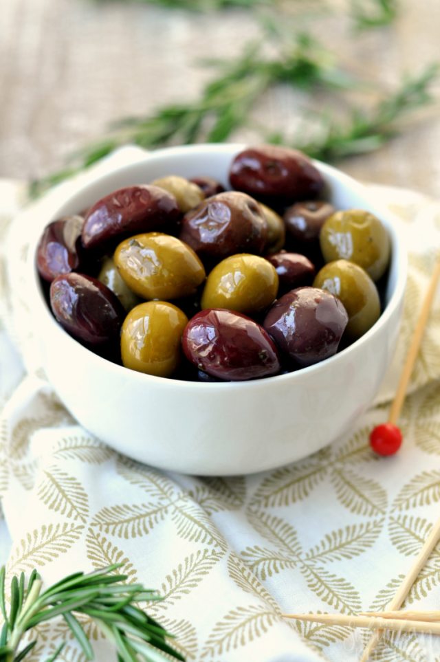Marinated Olives - My Suburban Kitchen