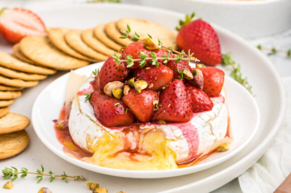 Roasted Strawberry Baked Brie - My Suburban Kitchen